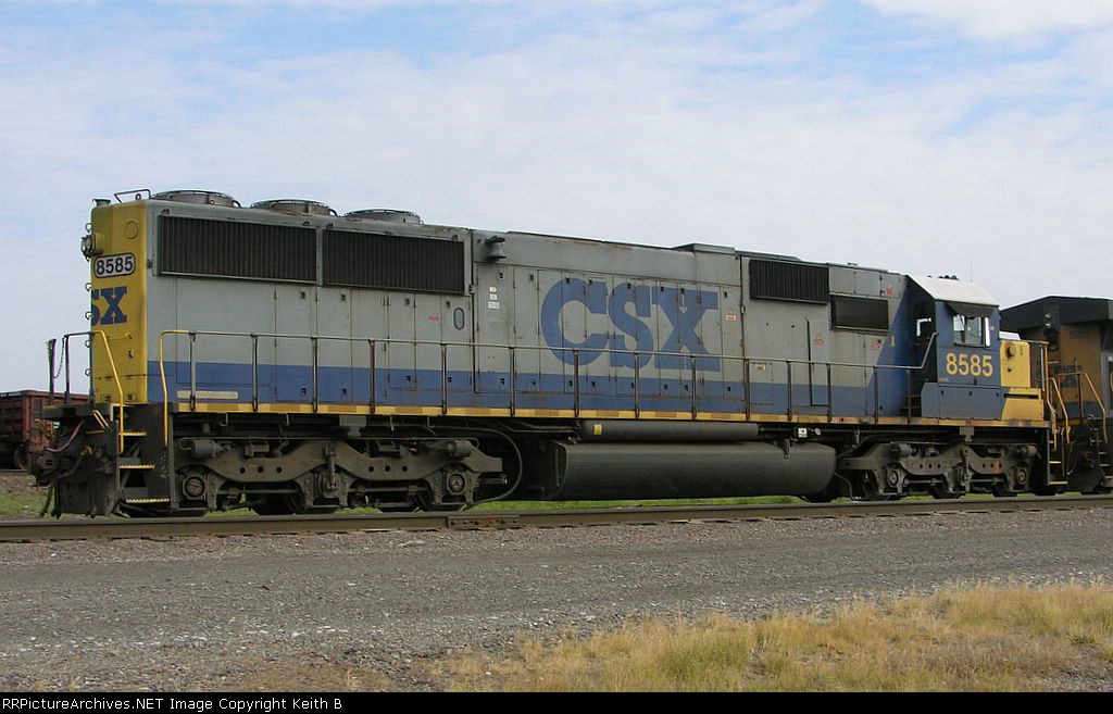 CSX 8585